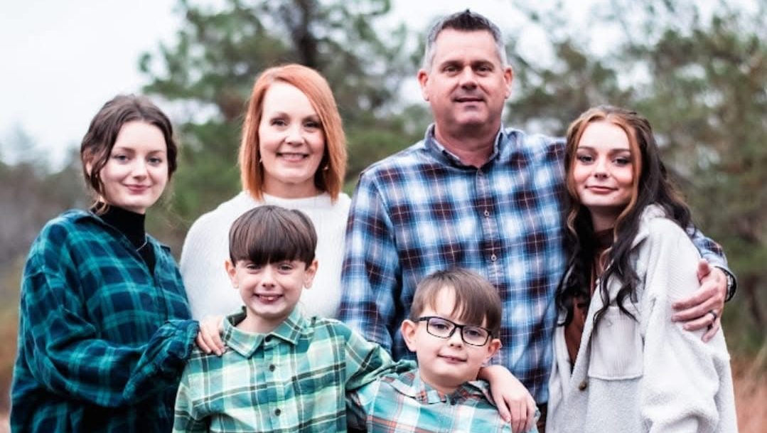 Fundraiser for Niki Bane by Avery Bane : Jason Bane