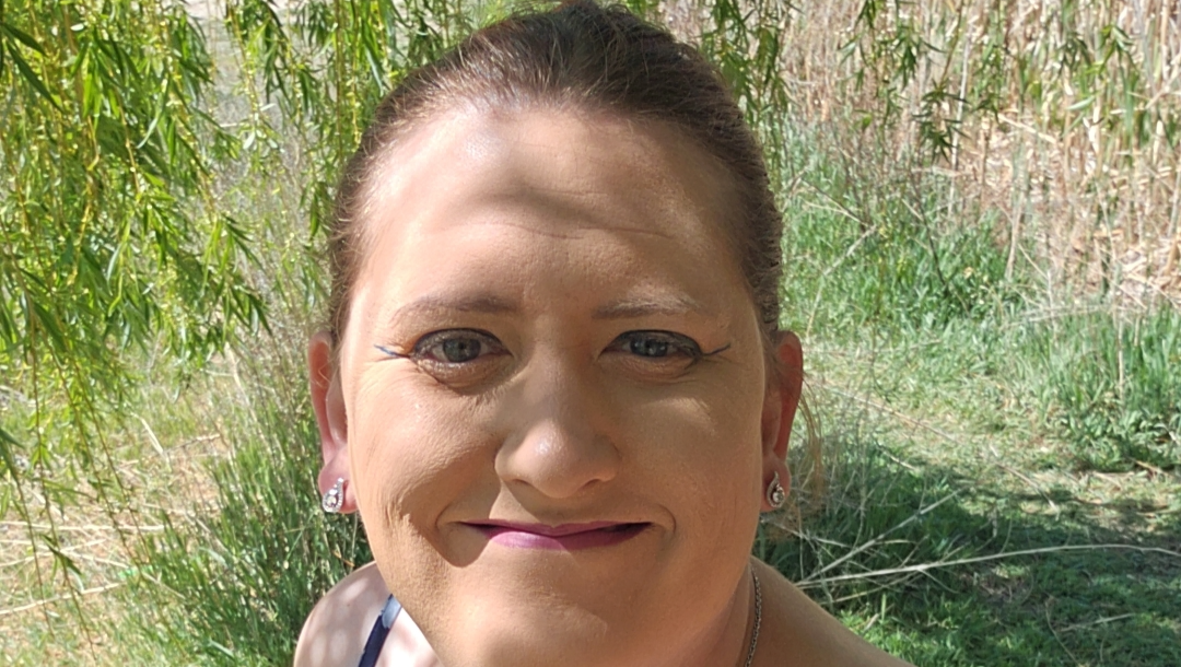 Fundraiser by Dawn Snyder : Help Dawn be her authentic self