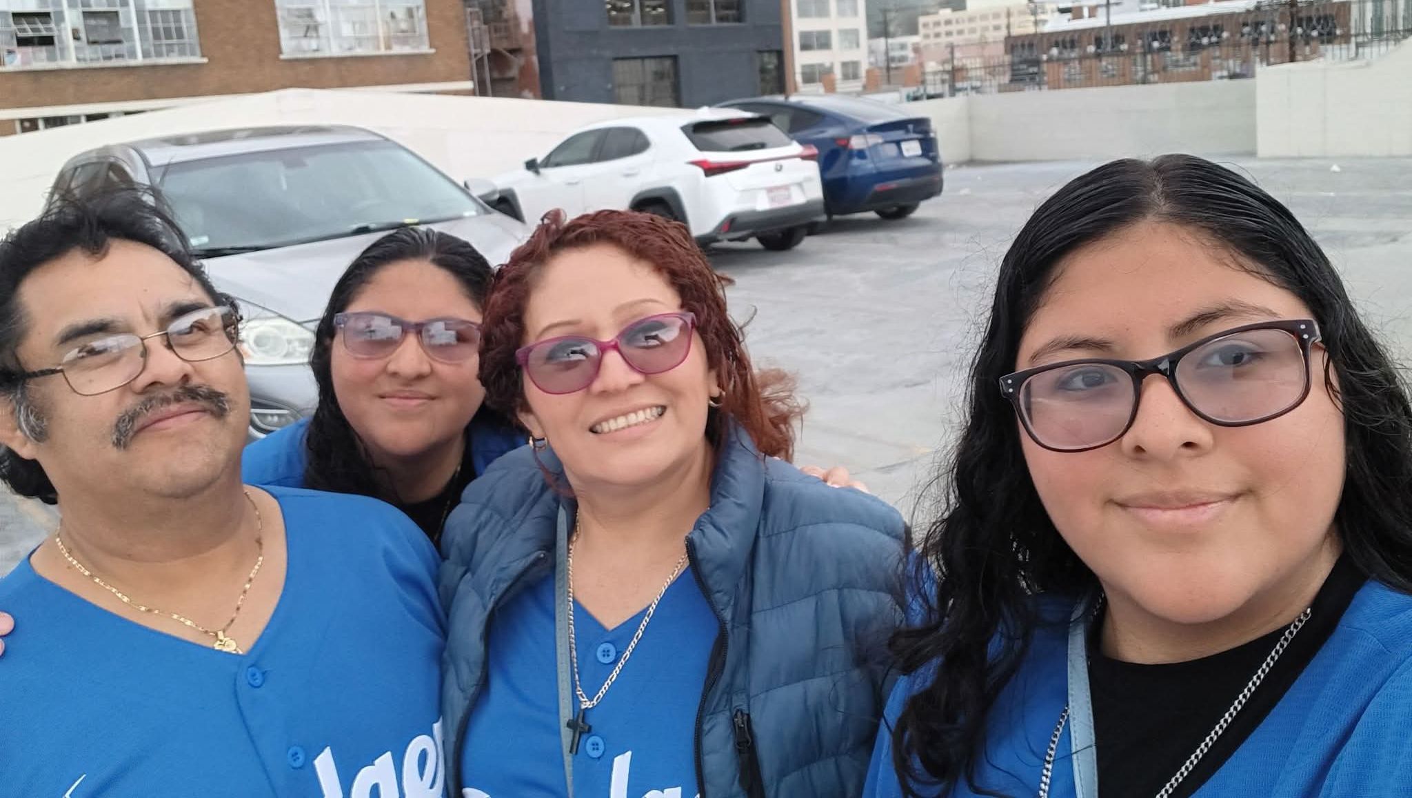 Fundraiser for Katherine Daniela Morales Ceron by Emily Romero : Familia Ceron