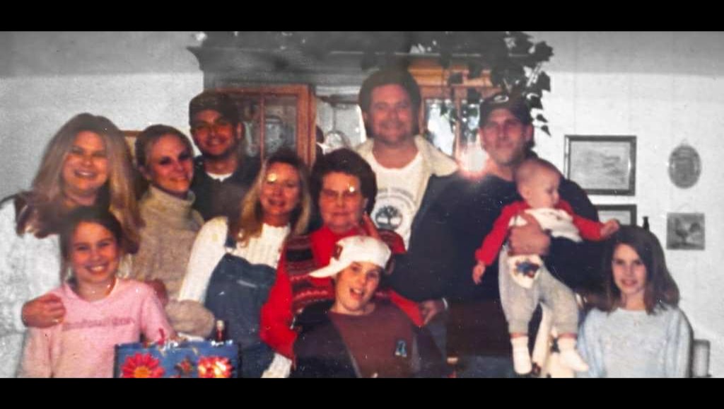 Fundraiser by Ashleigh Jacobi : Laying my beautiful mother, Kimberly ...