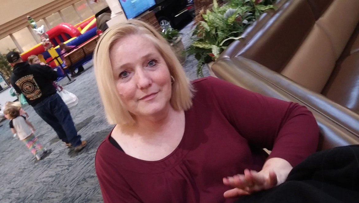 Fundraiser by Chrystal Roseman : Robin Lee Hutchinson