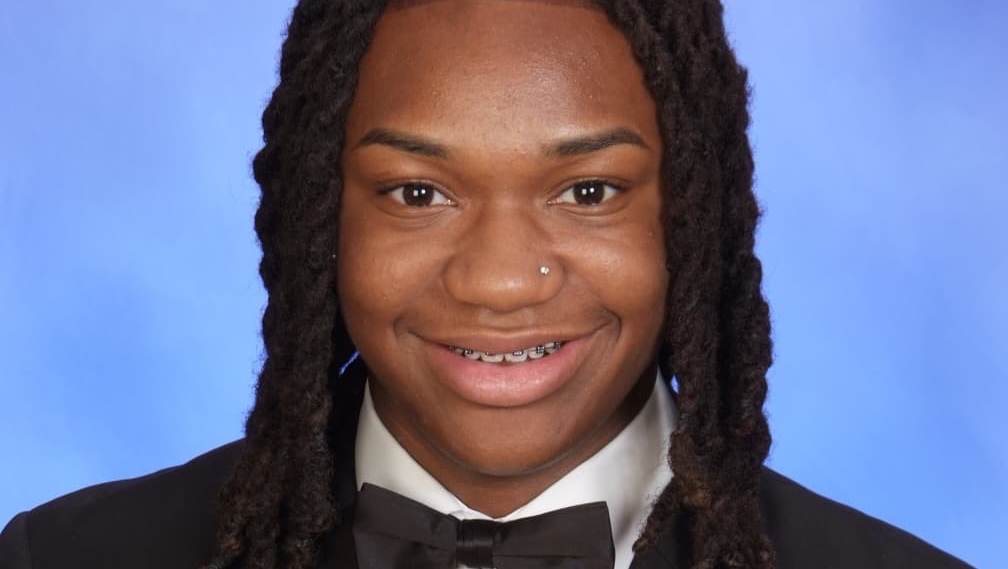 Fundraiser by Marcia Huff-Thomas : Support Malik's Senior Year and ...