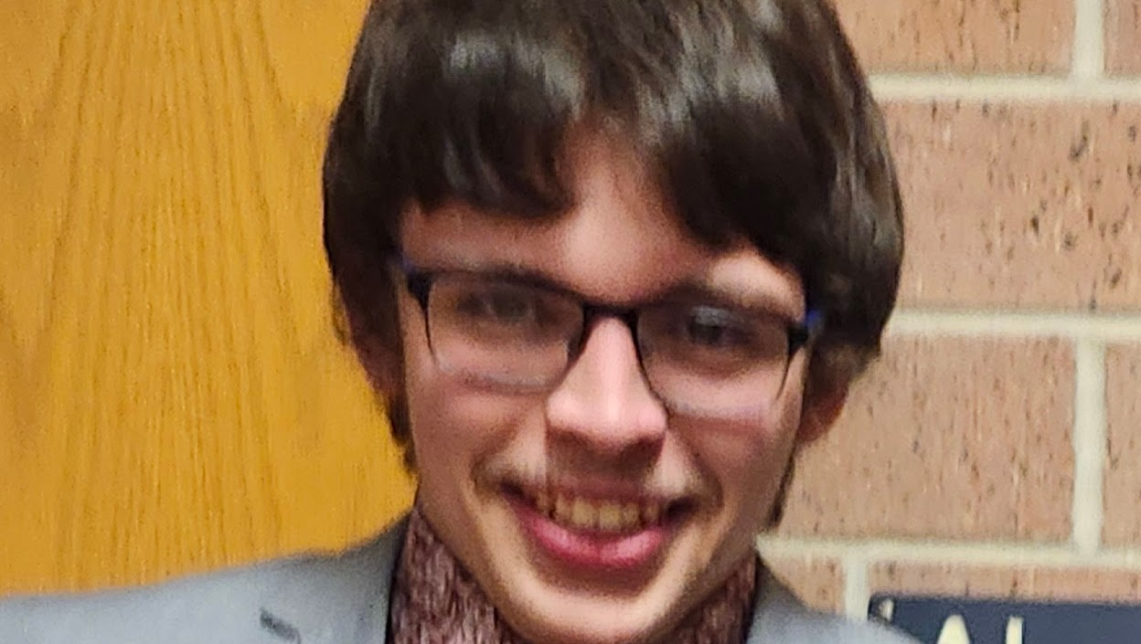 Fundraiser by Leslie Hinson : Help Jacob Farley Travel to Visit M.I.T.