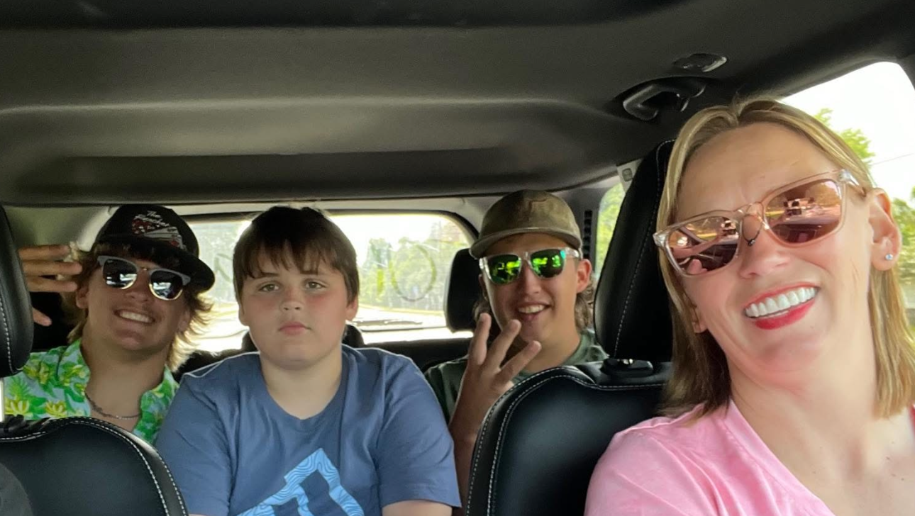 Fundraiser for Shirley Vanderpool by Cynthia Sanders : Help Lay ...