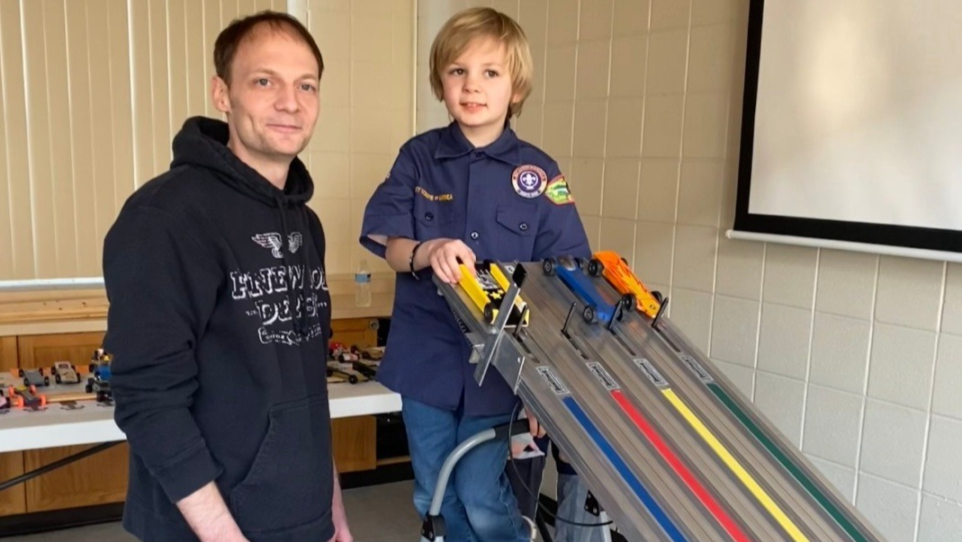 Fundraiser by Robert Eberhardt : Help Support Cary Pack 557's Pinewood ...