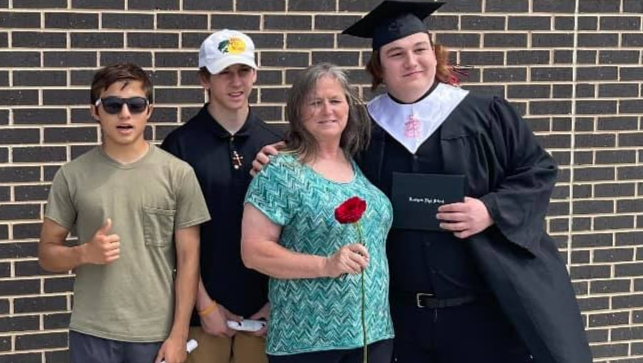 Fundraiser by kylee wigelsworth : Support for Ellen Prewitt