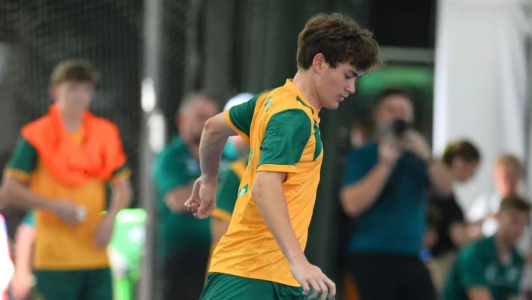 Fundraiser by Sammie Chaffey : Help Logan get to Spain