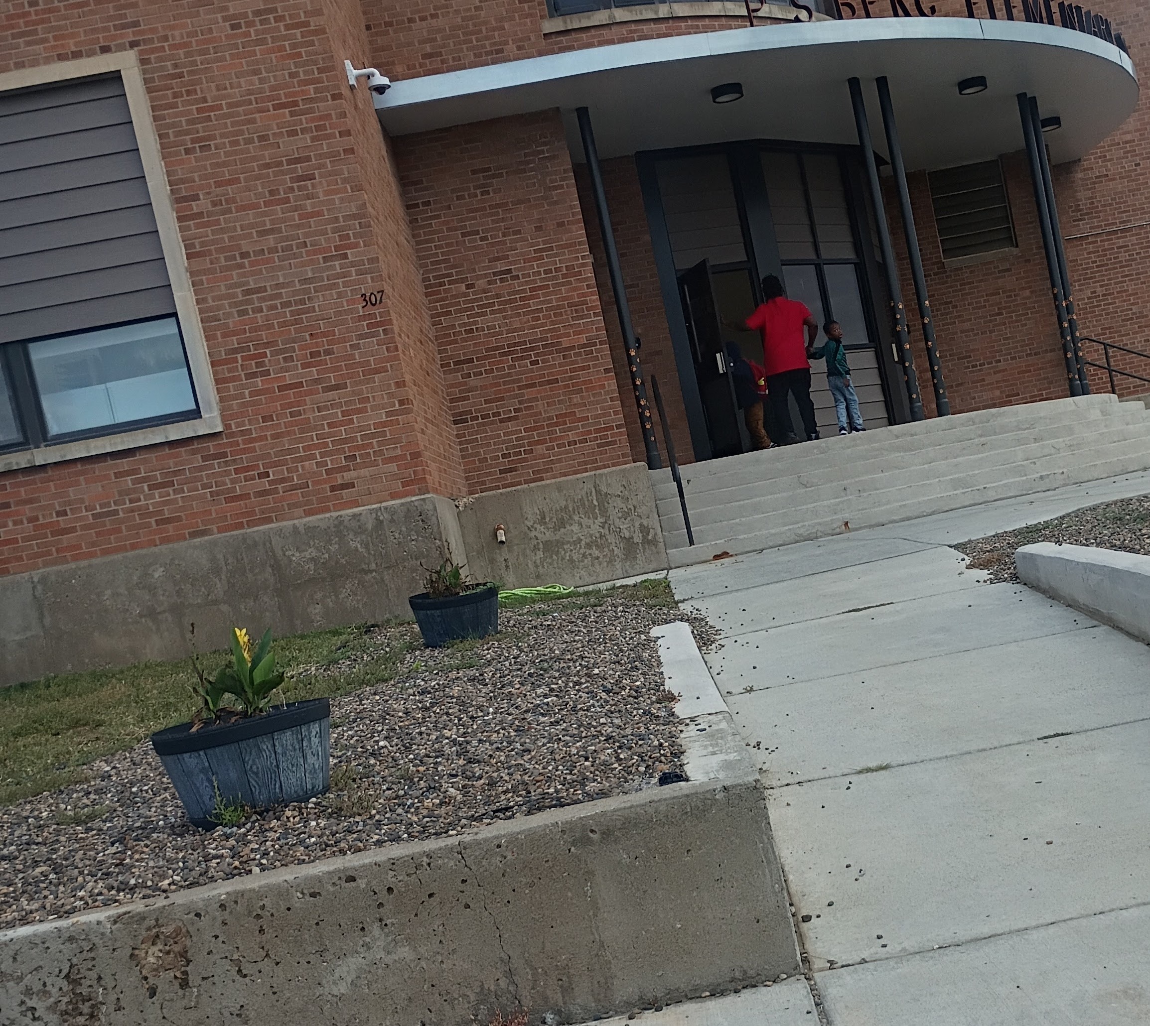 Fundraiser by Marie Sennet Sherman : Help keep a family from homeless