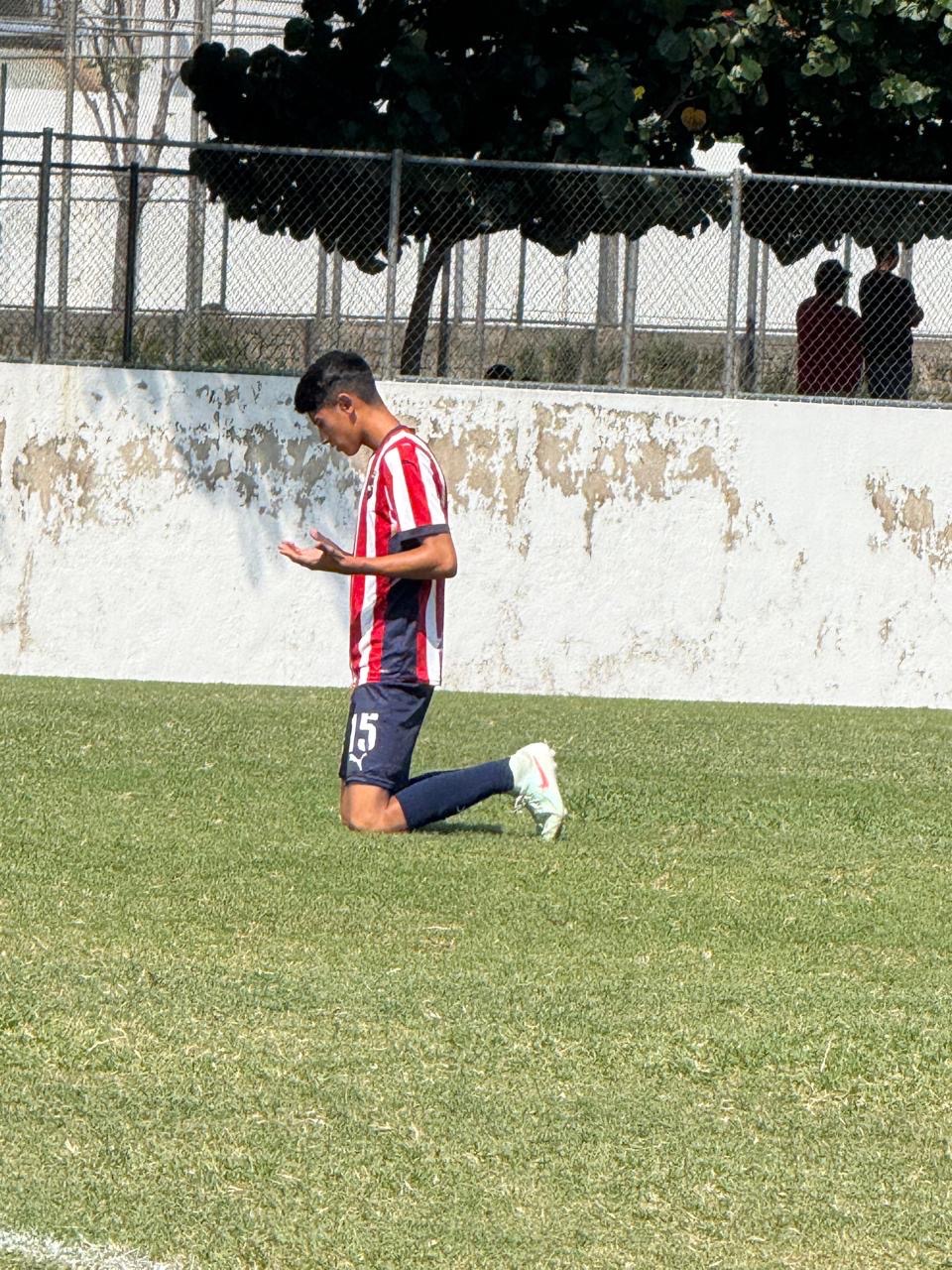 Fundraiser by Elizabeth Rizo Reyes : De México a España: el sueño ...