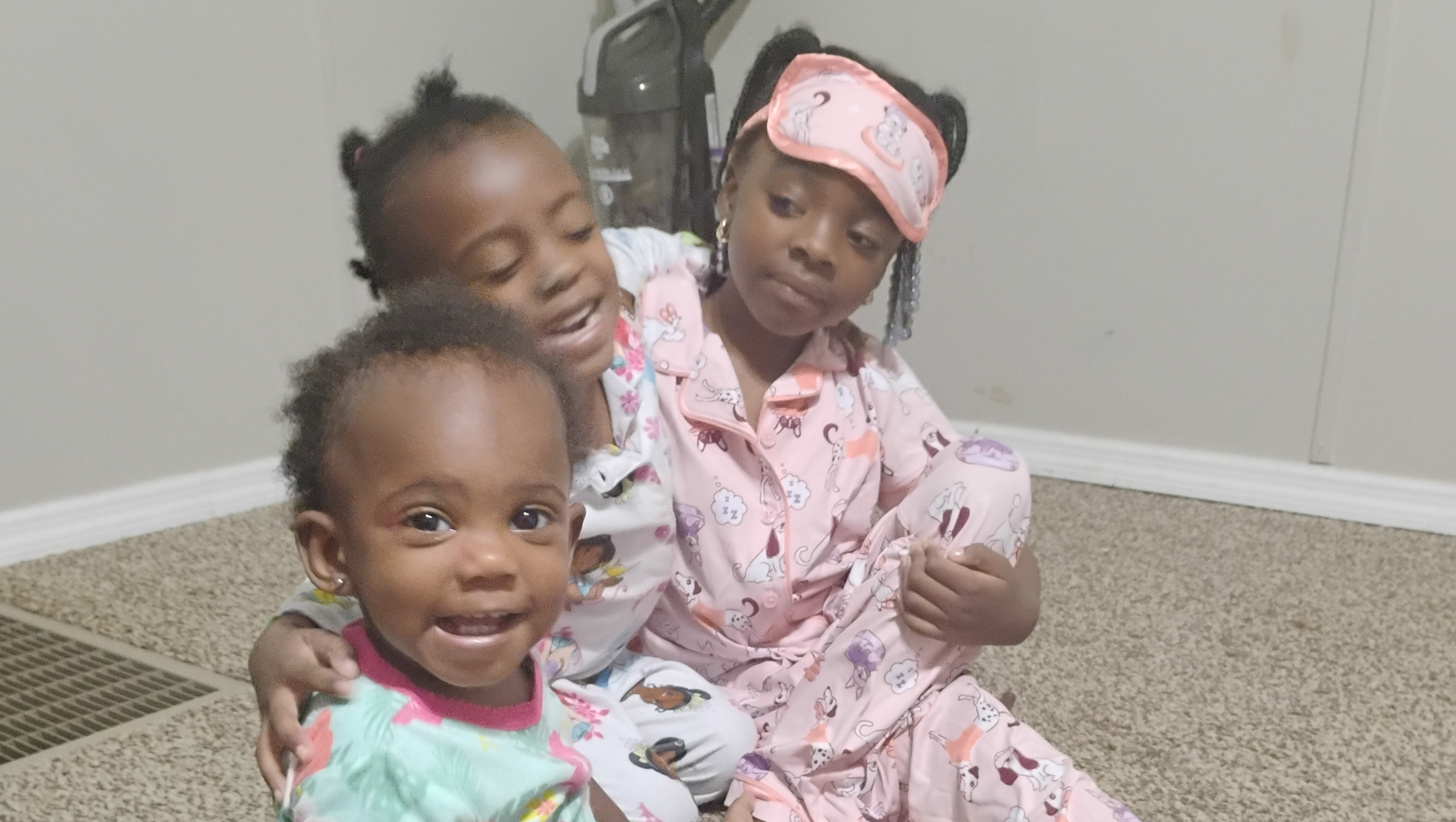 Fundraiser by Day Rolle : Donate to Keep C'dayva's Family Safe