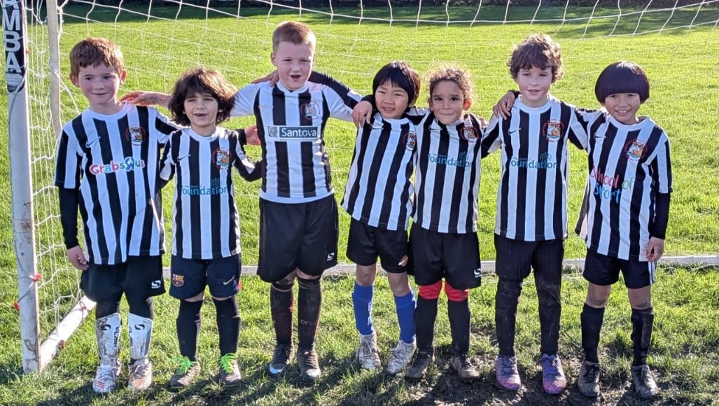 Fundraiser by Joanne Hawksworth : Stretford Vics Under 8s Athletic