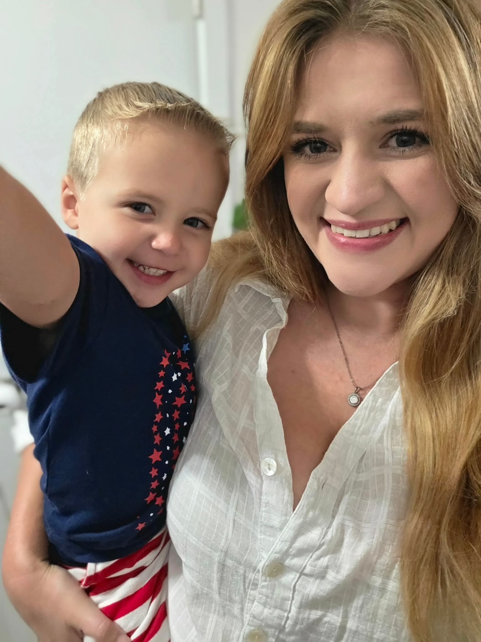 Fundraiser by Vanessa Neufeld : Help support Lexie's fight against cancer