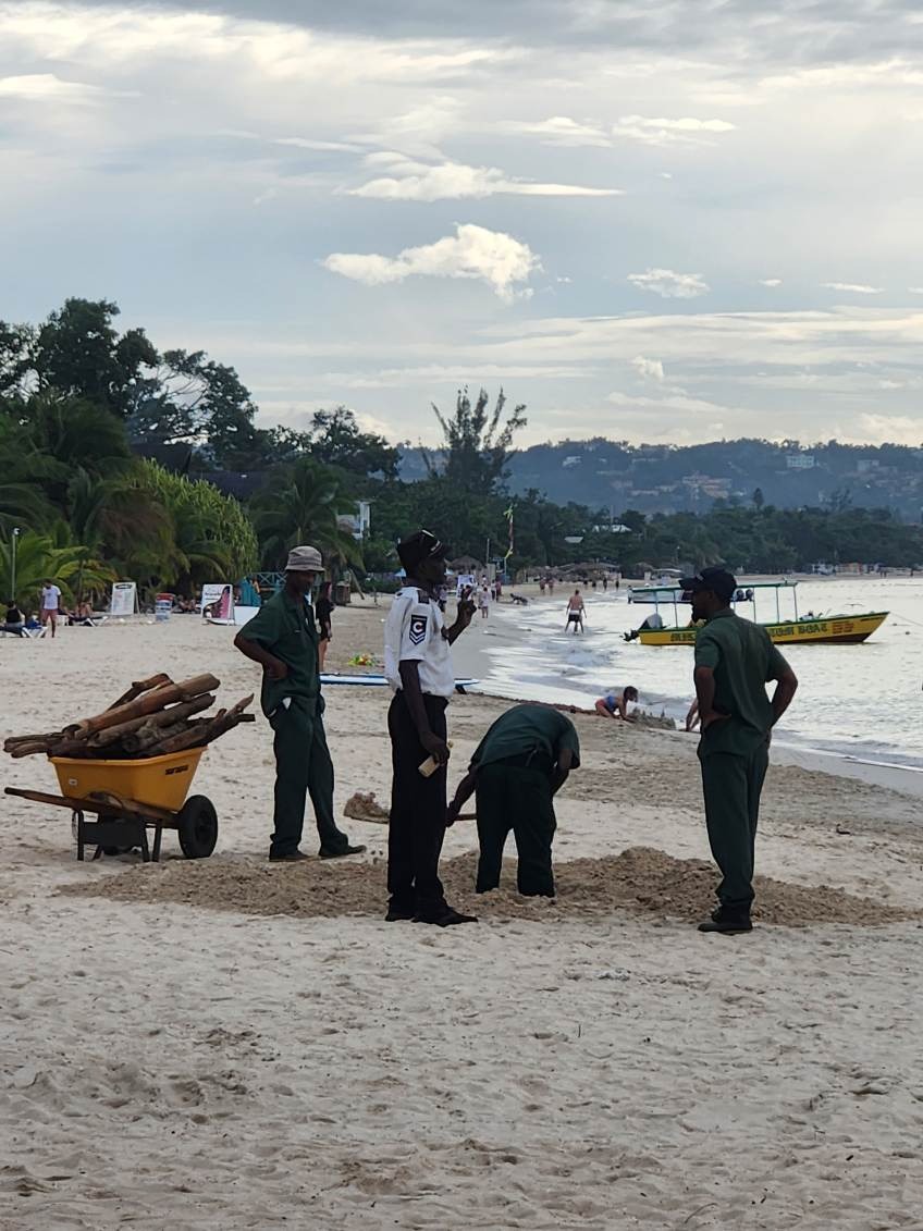 Fundraiser by Jeff Nichols : Cocolapalm Staff Relief from Gabbie's ...