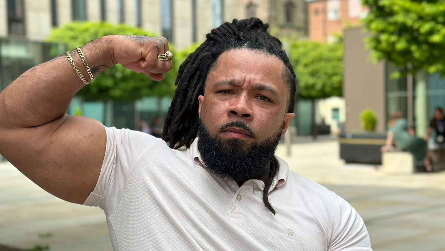 Fundraiser by Em Lou : Supporting four girls who've lost their dad.