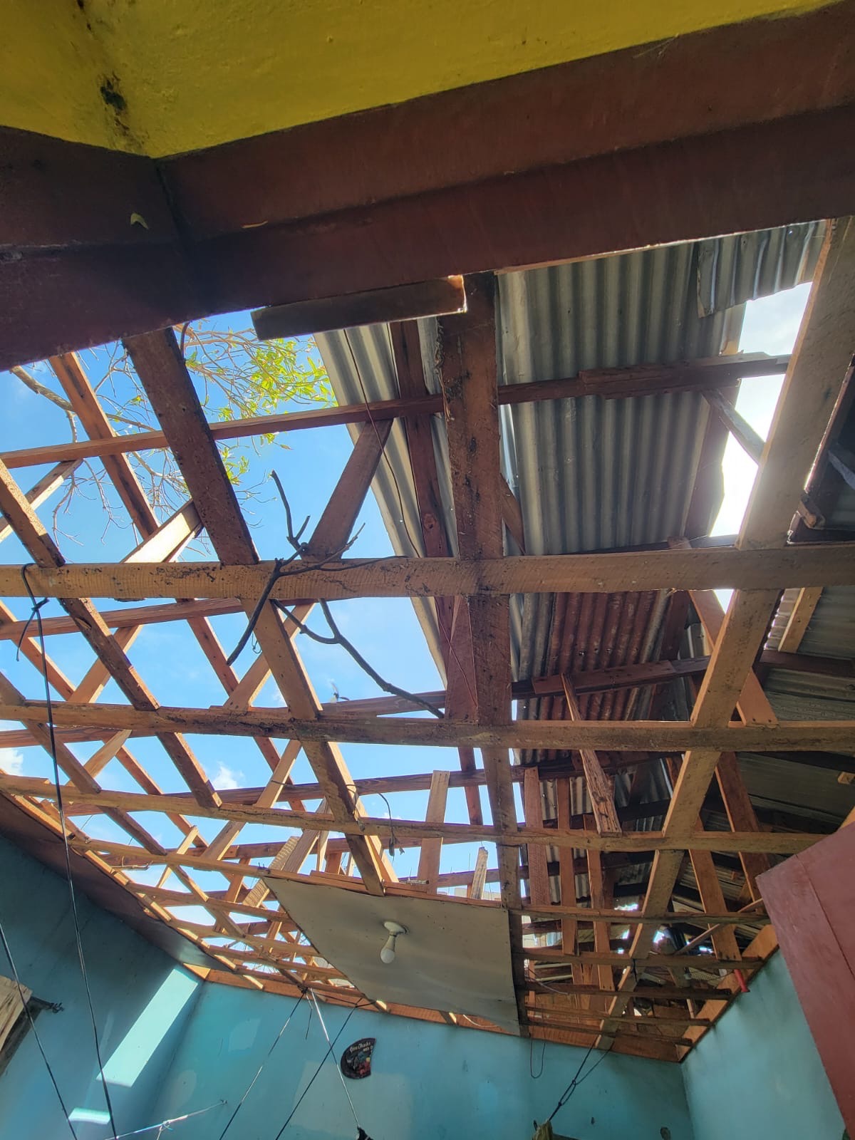 Fundraiser by TuJuana Allen : Help Juniors family rebuild after ...