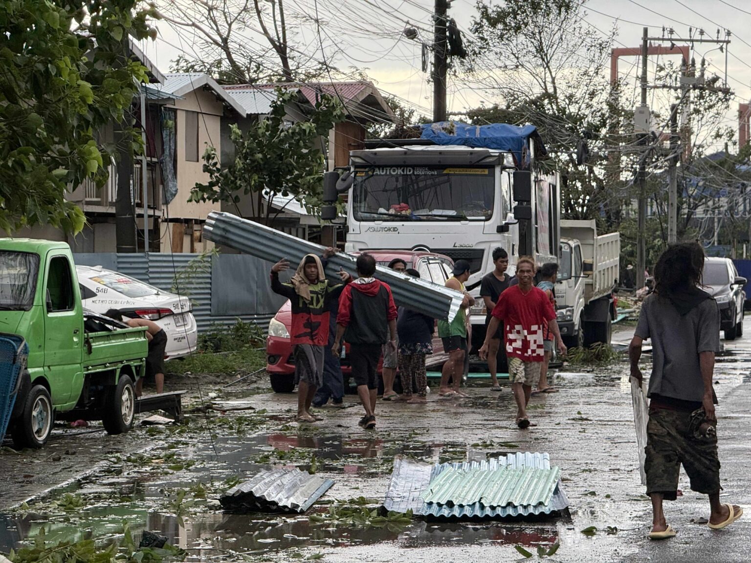 Fundraiser by Jack Fouracre : Cebu Battles Against Typhoon Tino – Cebu ...