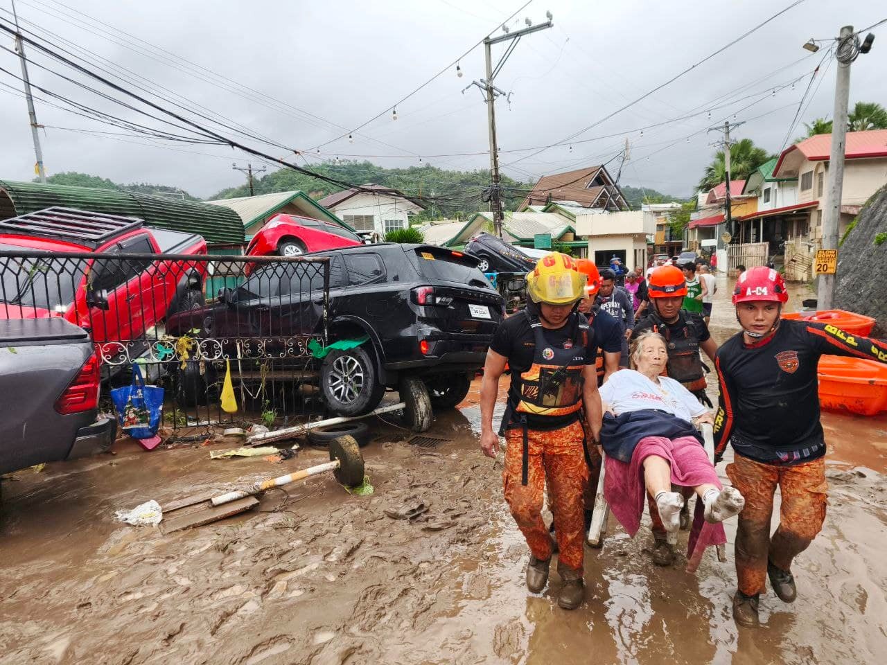 Fundraiser by Karla Yparraguirre : TYPHOON TINO - #BANGON CEBU!