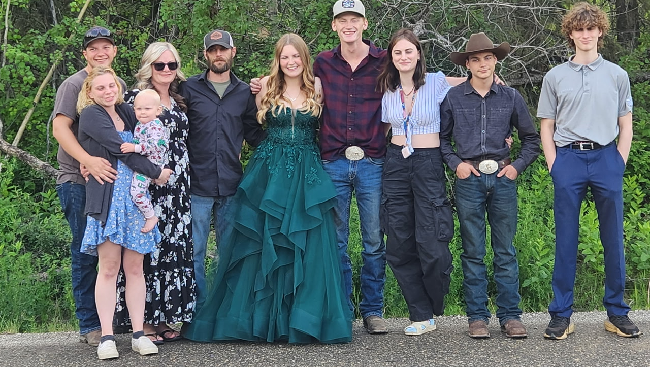 Fundraiser for Cara Stephens by Dailyn Huggins : Family