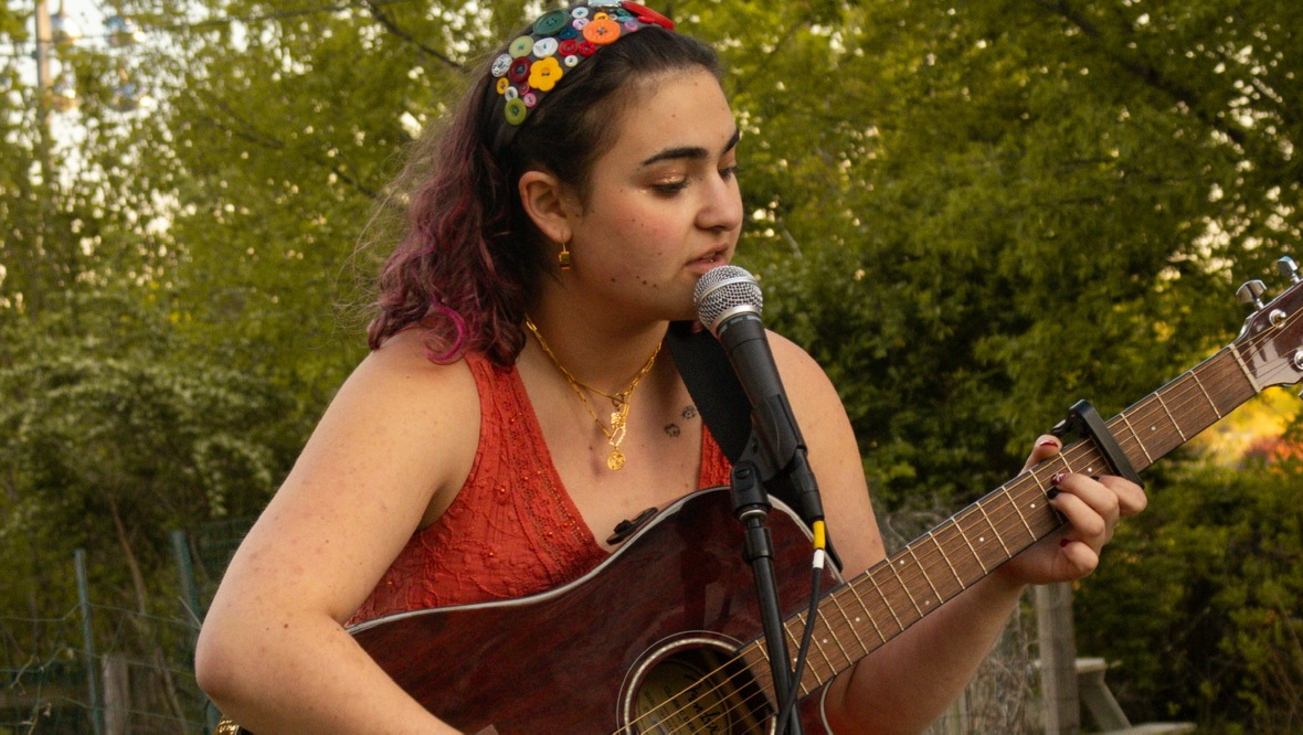 Fundraiser by Hannah Winter : Help Hannah Share Her Music with the World