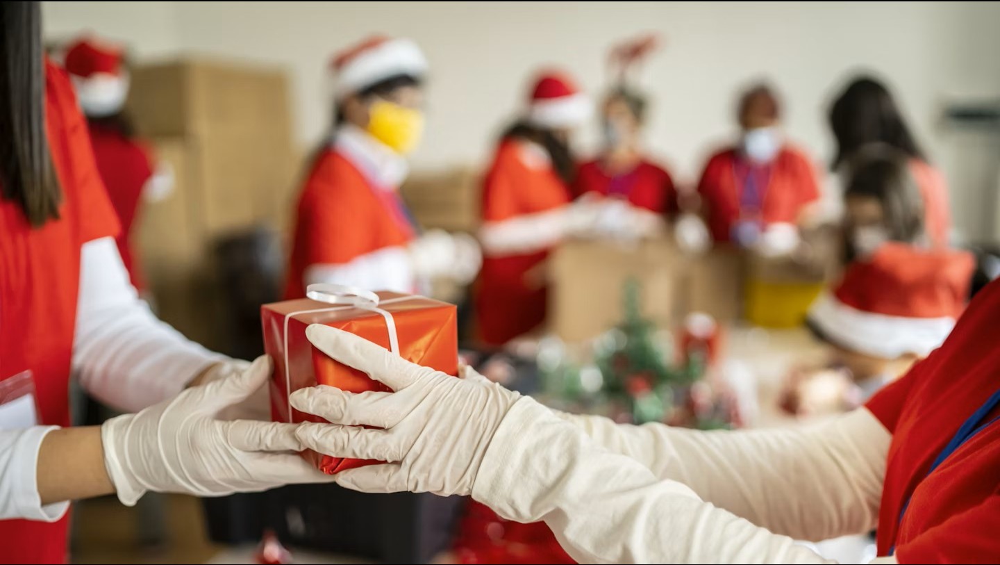 Fundraiser by Kaitlin Brenneke : Bring Christmas Cheer to a Family in Need