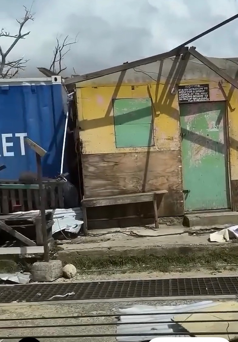 Fundraiser by Simone Phipps : Help the Jamaica people in need