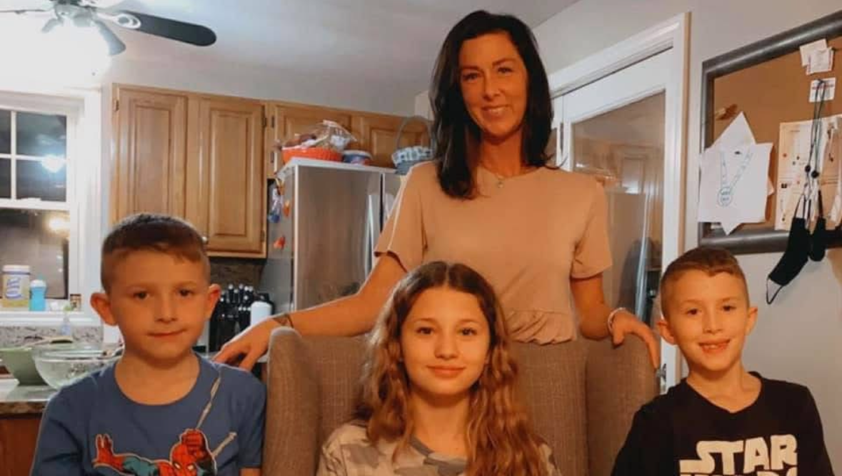 Fundraiser by Julia Fader : Support Kate’s Memorial and Her 3 Children