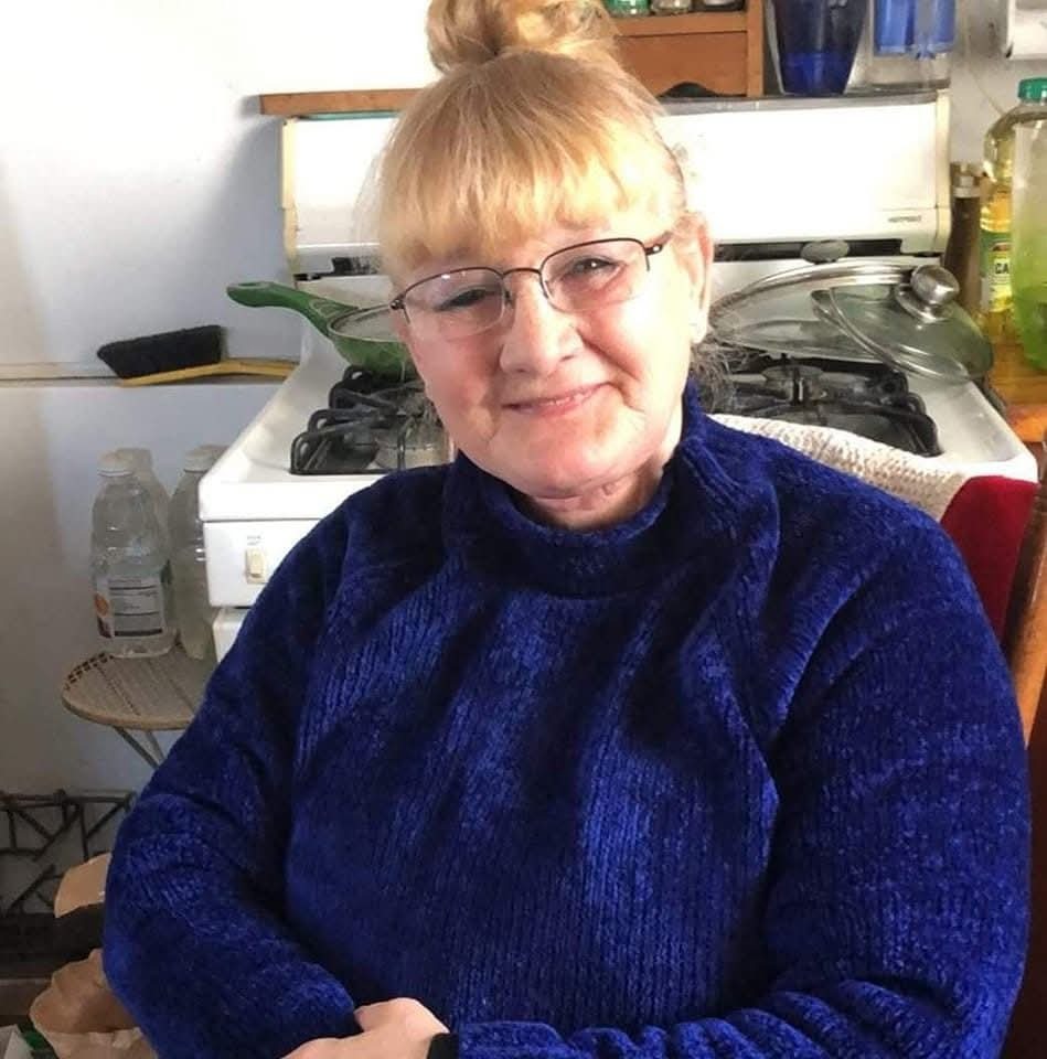 Fundraiser by Kayti Kesler : Support Jeannie Squires' Cancer Battle