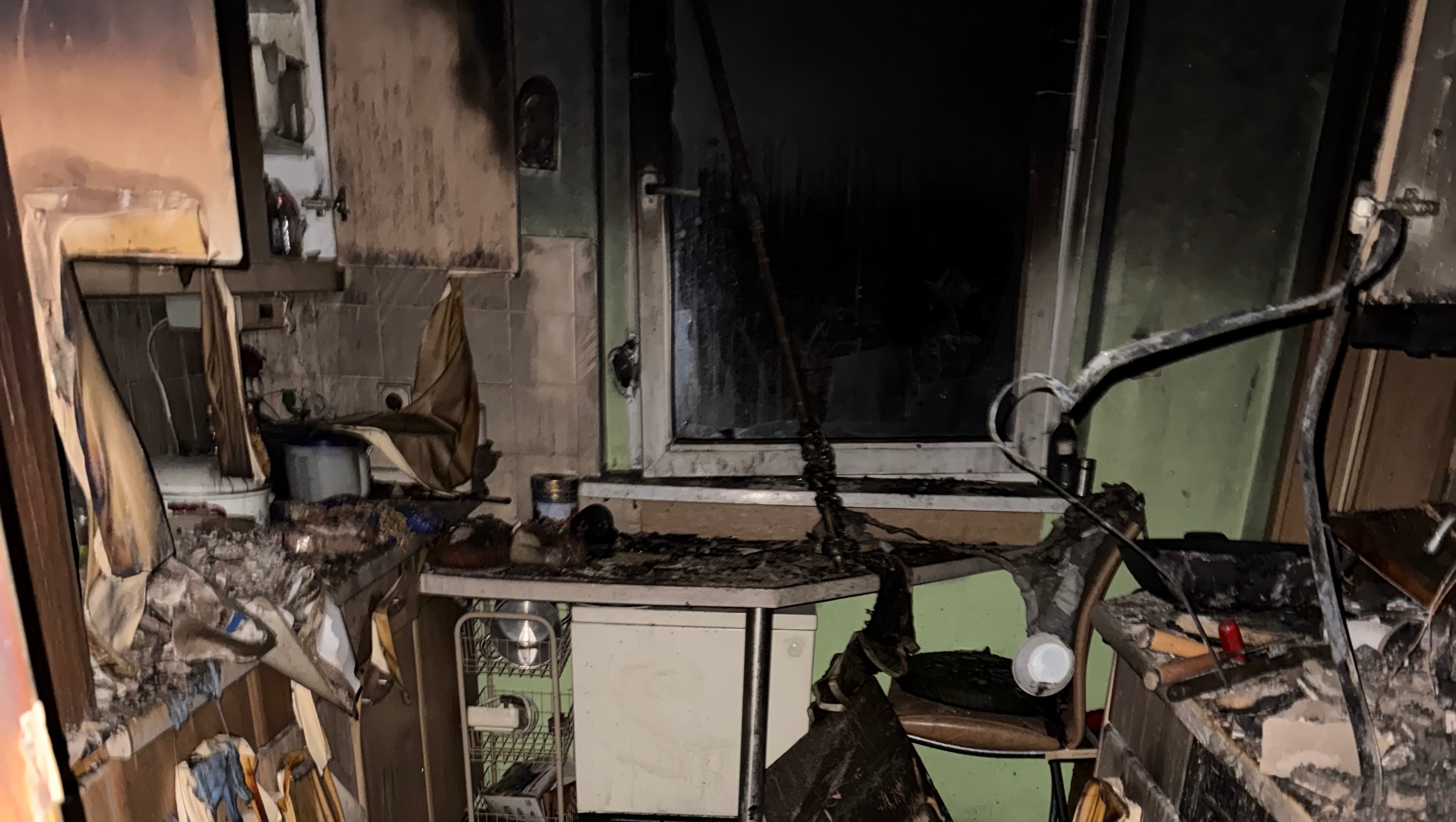 Fundraiser by Jennifer Pohland : Hilfe für meine Großeltern nach Hausbrand