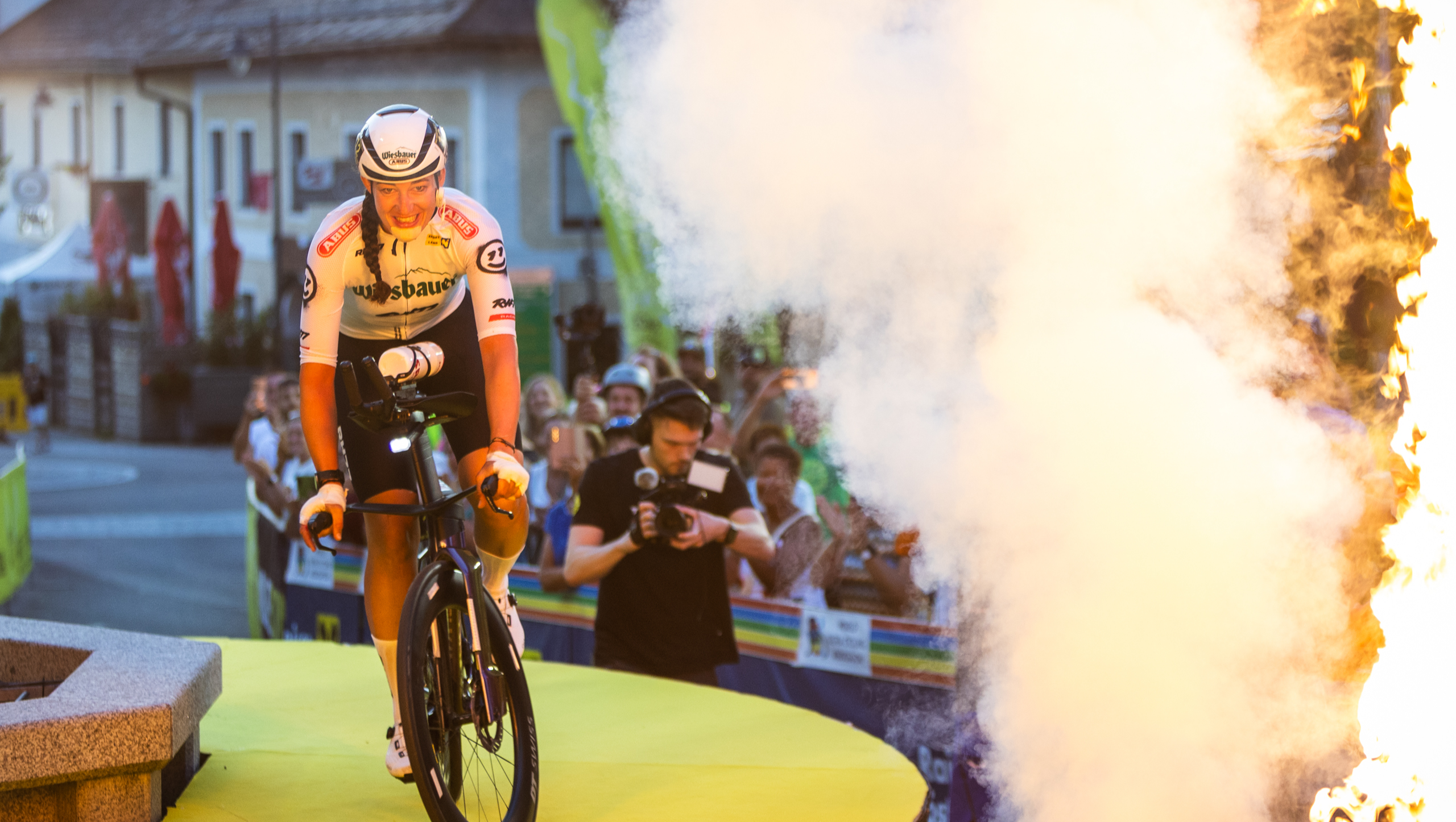 Fundraiser by Elena Roch : Hilf Elena, beim Race Across America 2026 zu ...