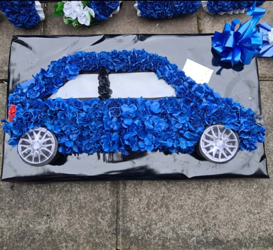 Fundraiser for Carrie Vangucci by Connie Goodall : Help 2 young kids ...