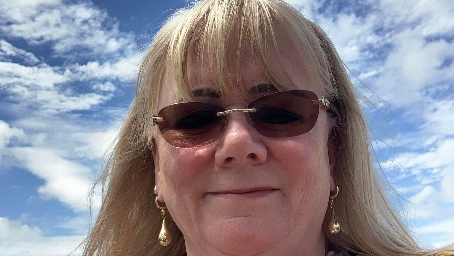 Fundraiser by Stefan Albert Hanks : Lynn Roberts
