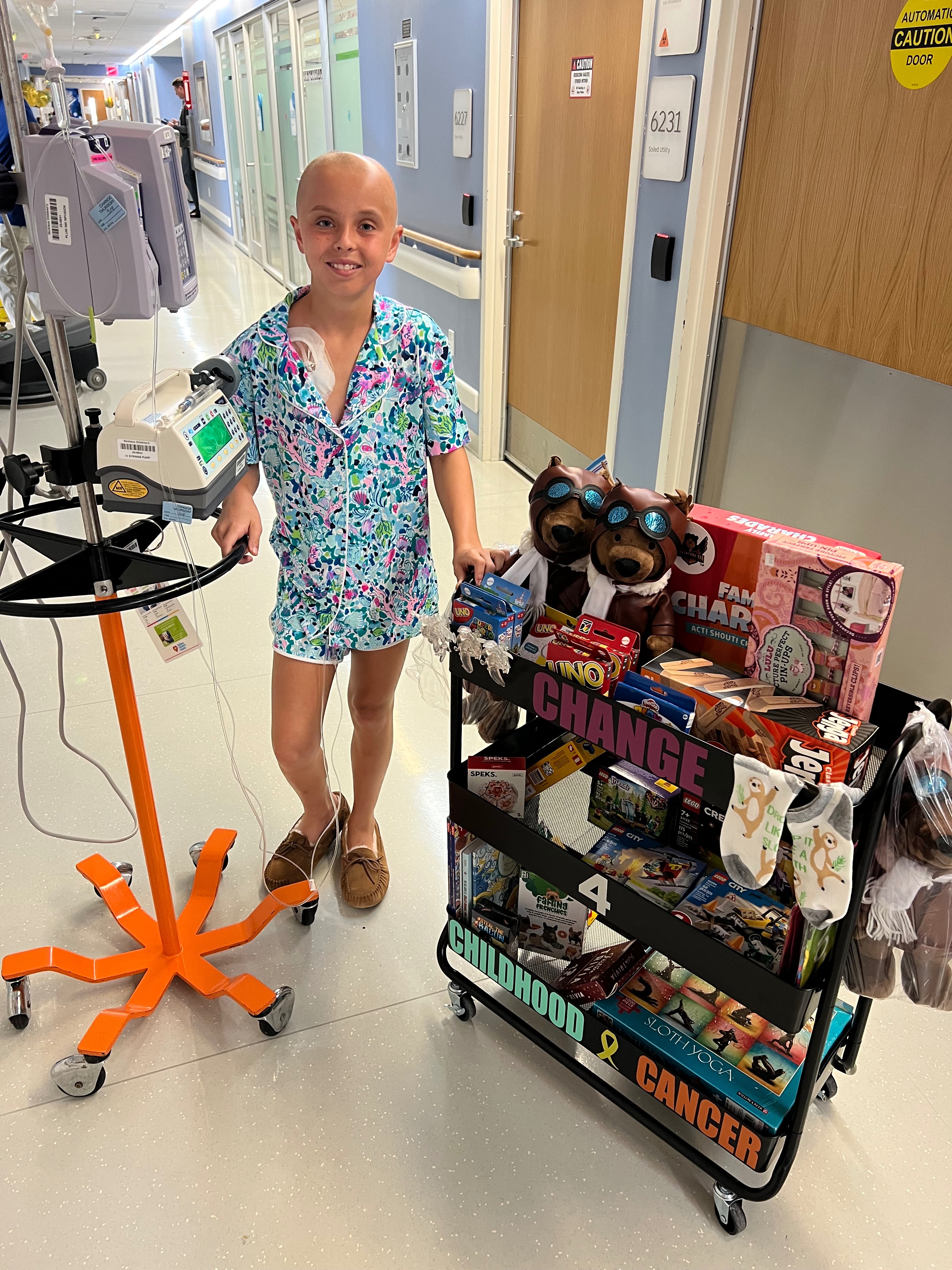 Hailey Perrone - Love Like Luna: Help Kids Battling Cancer