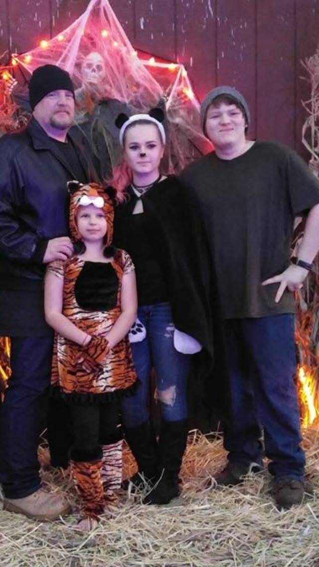 Fundraiser for Hailey Dubiel by Joe DuBour : In Loving Memory of Tom Dubiel