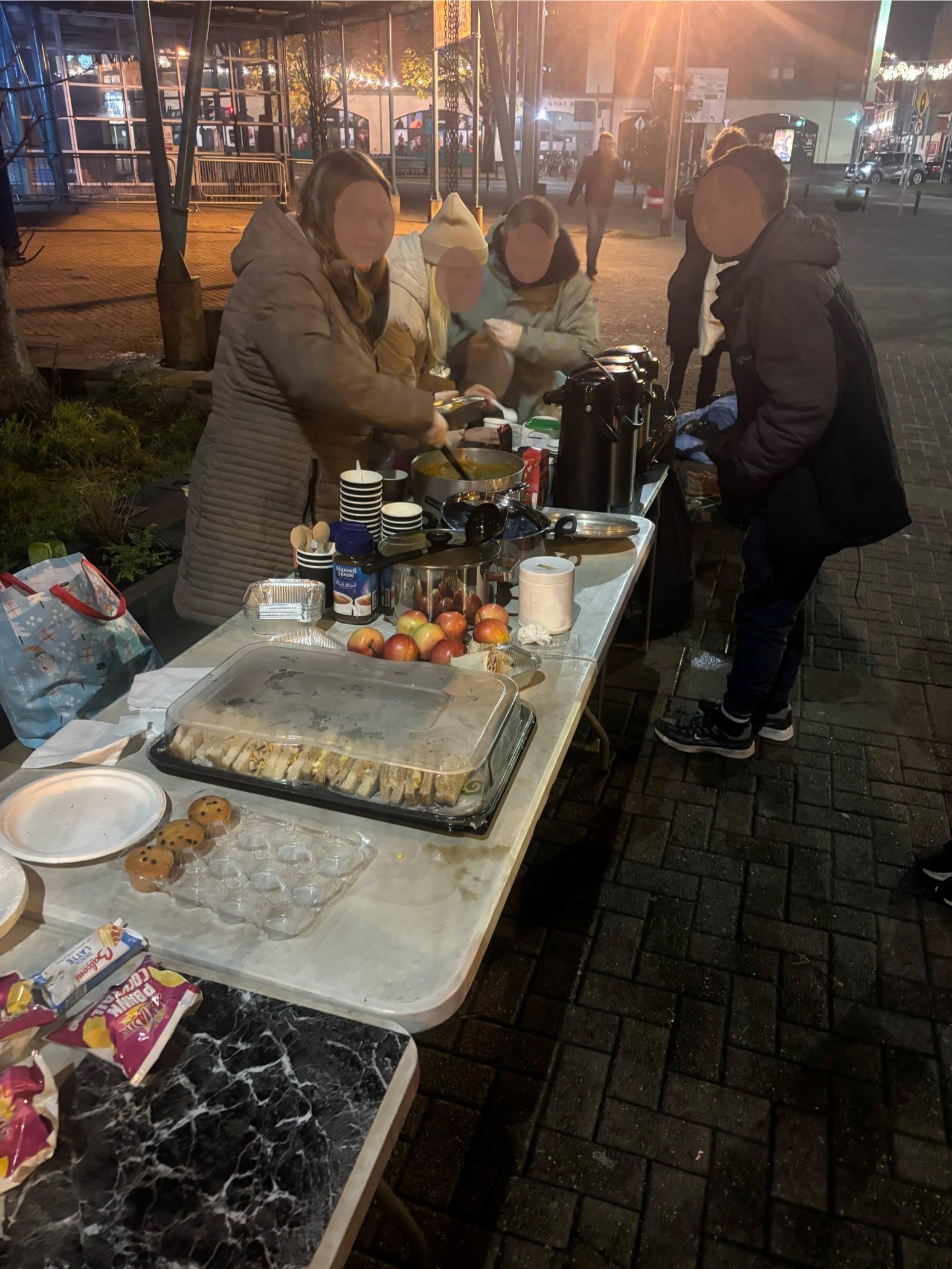 Fundraiser by Stephen Kett : Love for the homeless