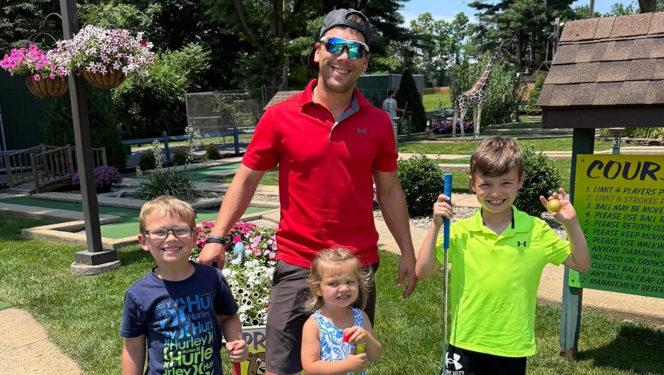 Fundraiser by Trever Seiler : Help Trevor Roy’s Family This Christmas