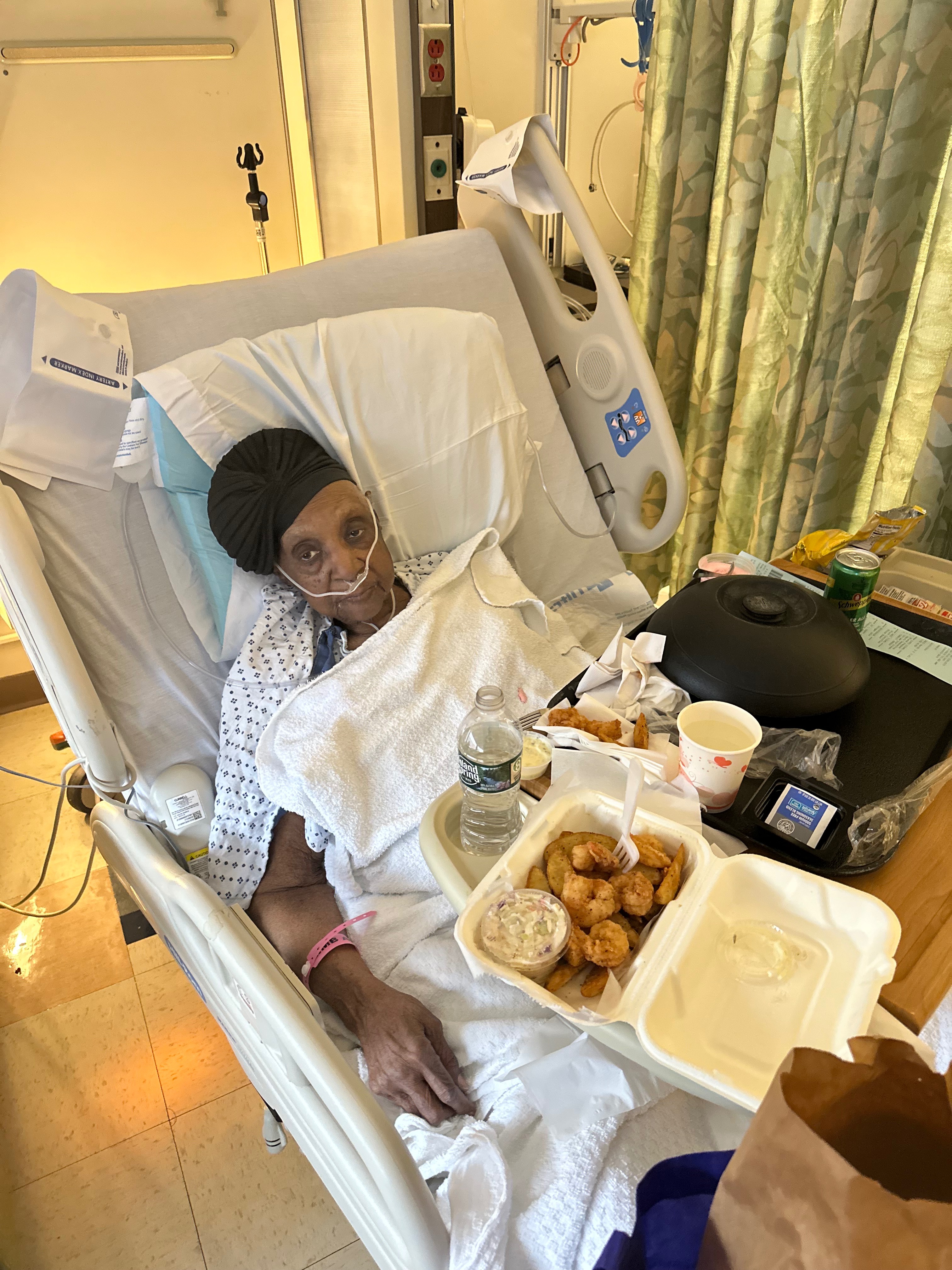 Fundraiser by Chester Umbles : Help My me lay my mother to rest
