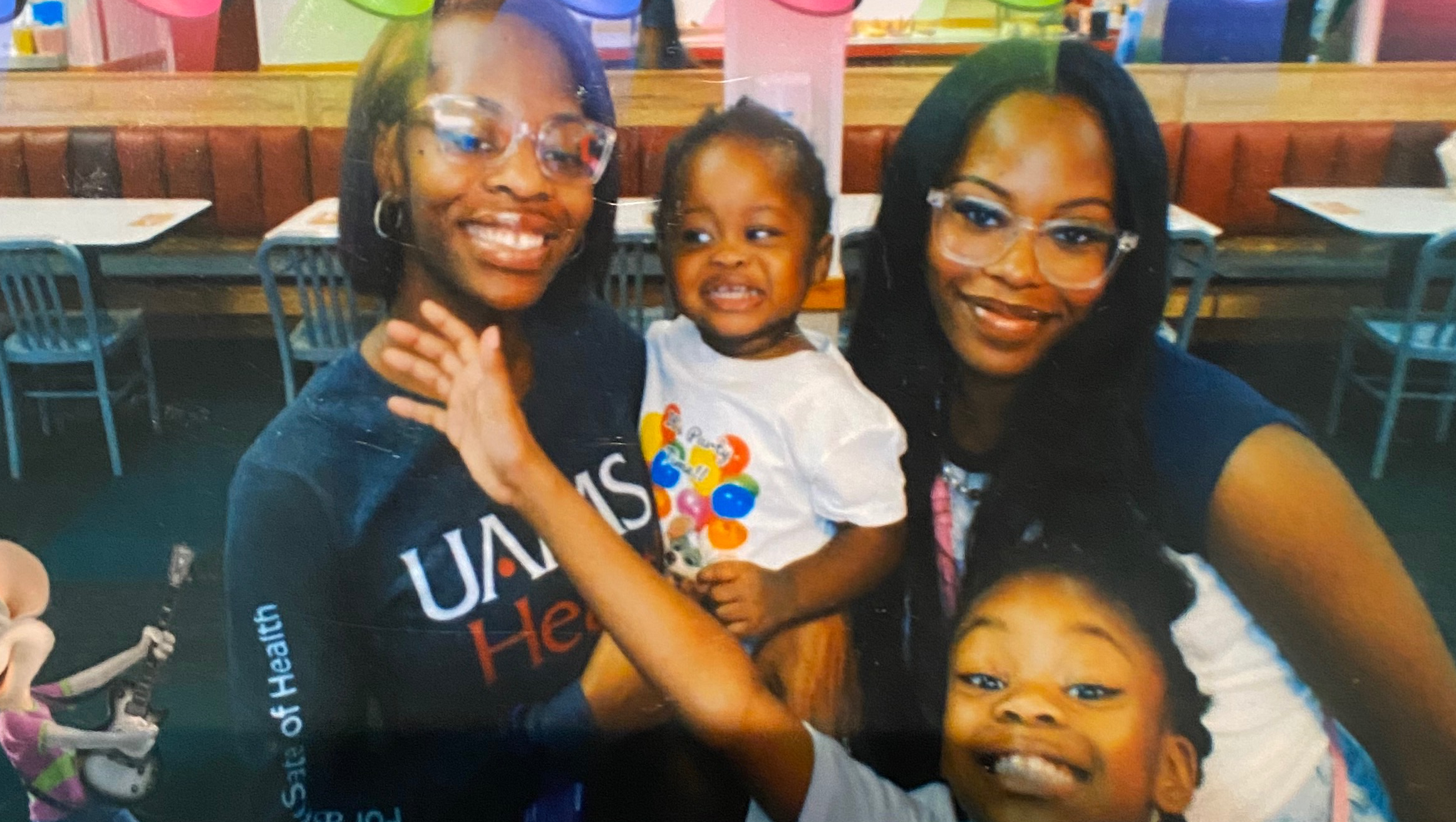 Fundraiser by Kourvoirsier Couch : Single Mom Rebuilding after a tragic ...