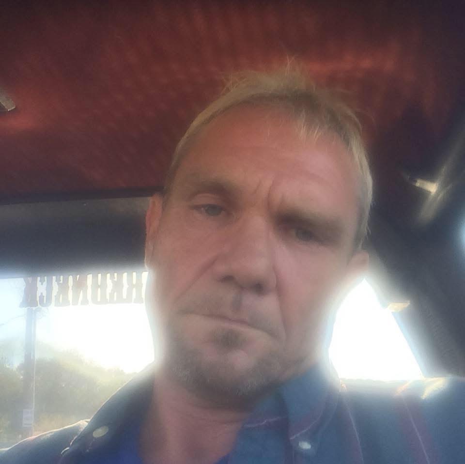 Fundraiser by Nick Bailey : Help support Lee Gilbert after Hip surgery!