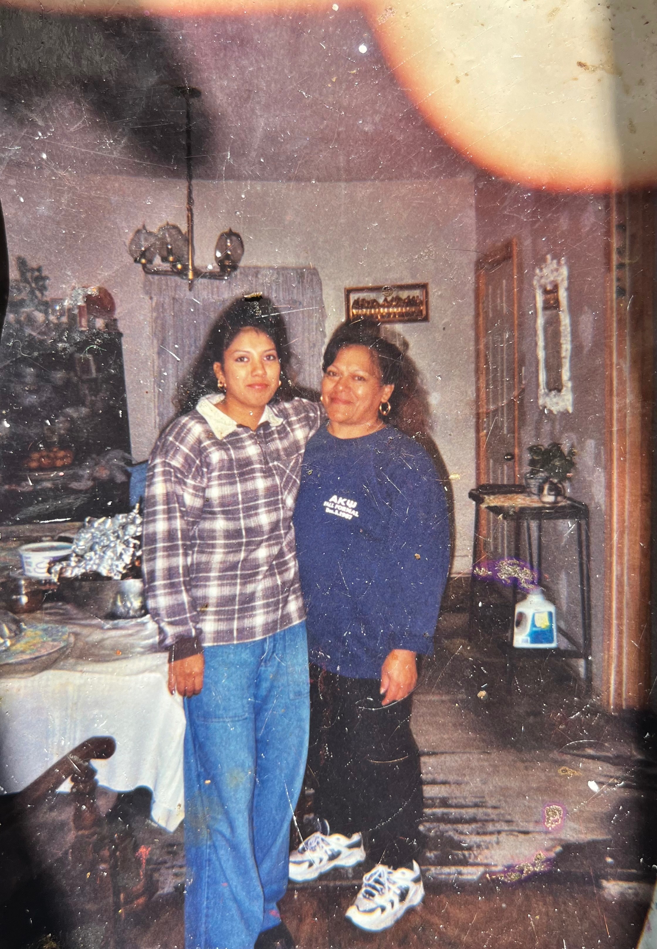 Fundraiser by j reyes : helping lay my mom to rest
