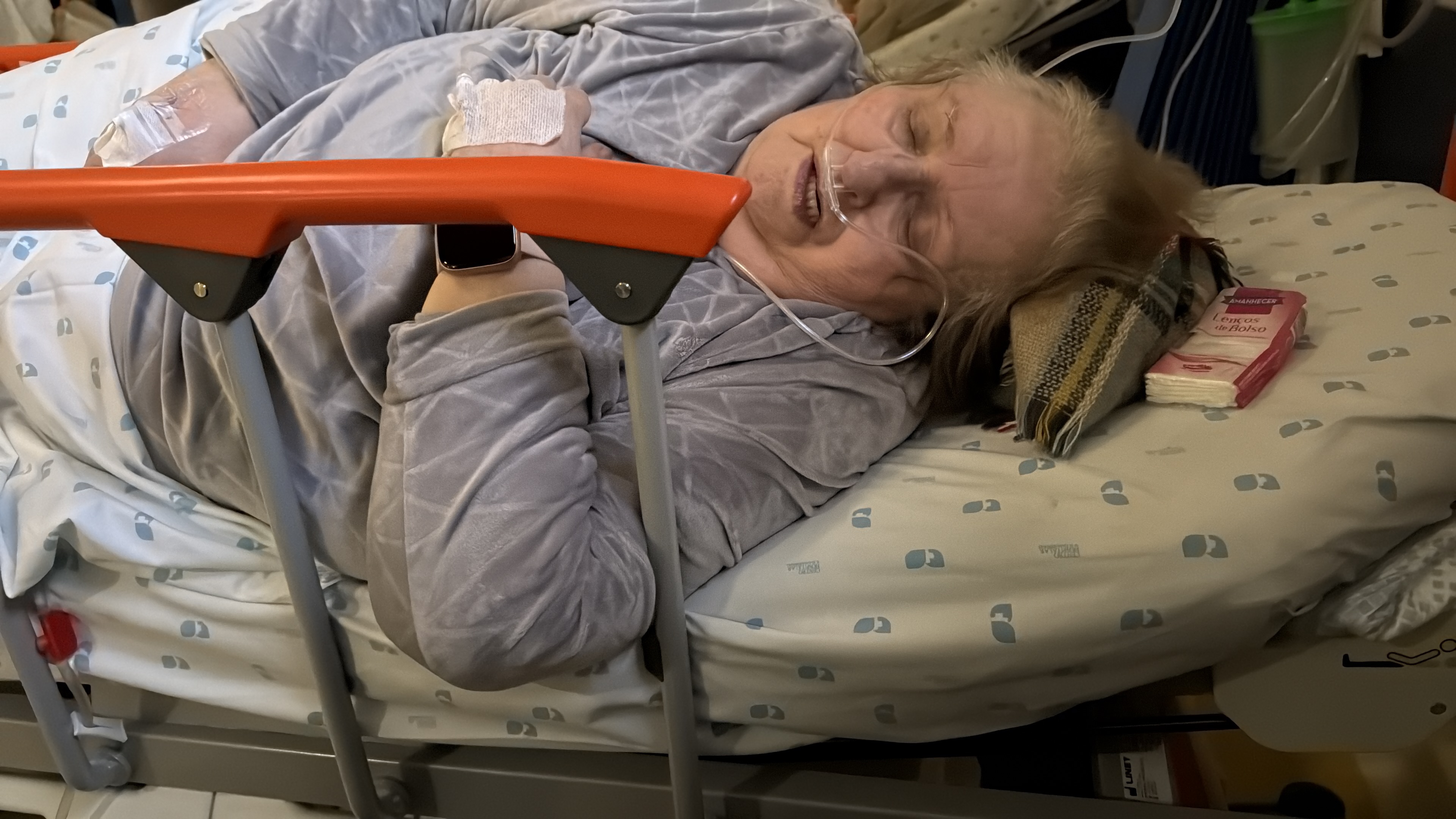 Fundraiser by isabel neto : Help me to help My mom