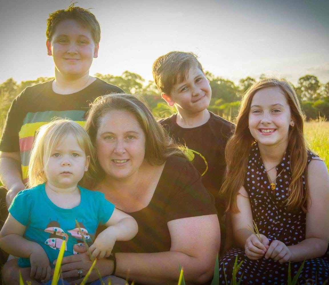 Fundraiser for Dolan Wenham by Jade Cooper : In memory of Lisa Collins