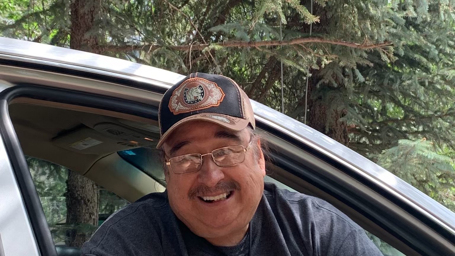 Fundraiser by Mike Navarrette : A Proper Farewell for Richard