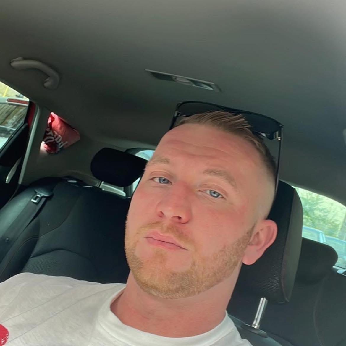 Fundraiser by Poppy Dodds : Craig bee CRAIG BROADHURST