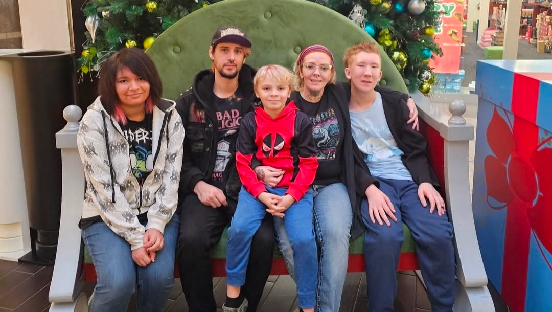 Fundraiser by Sydney Troxler : Coming Together for Misty's Home Repairs