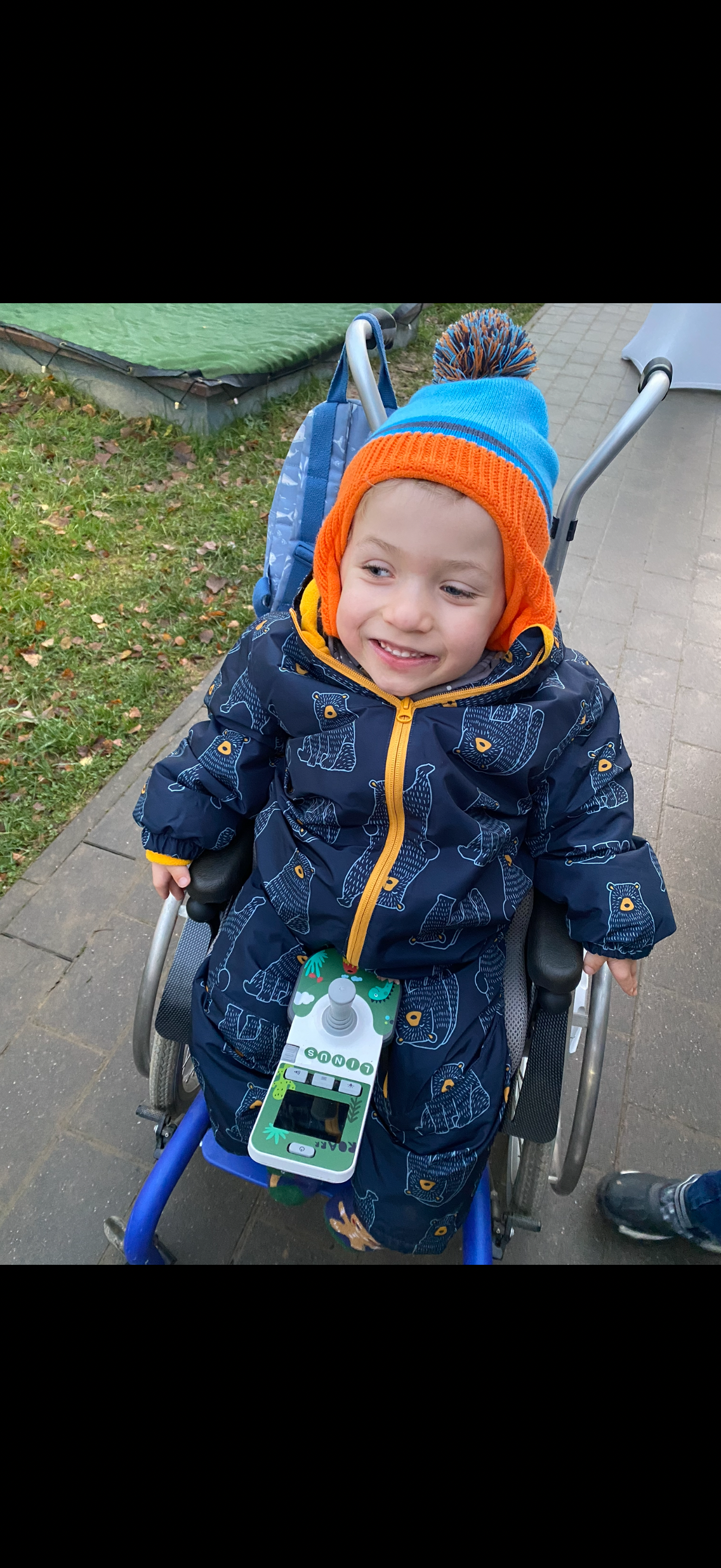 Fundraiser by Saskia Laasner : Behindertengerechtes Familienauto