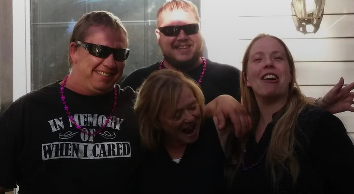 Fundraiser for Donna Dmochowski by Michelle Hinson : Support Jeremy’s ...