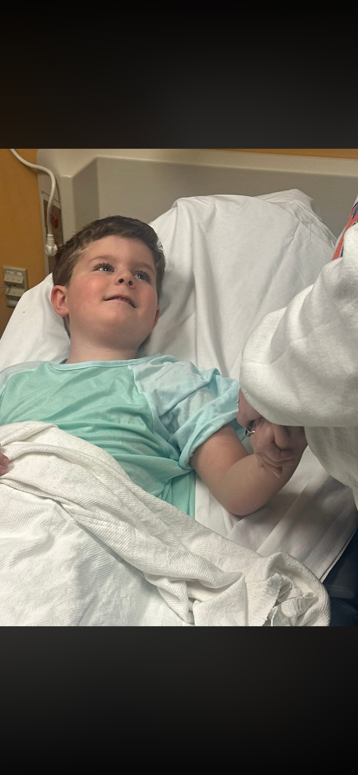 Fundraiser for April Lindsey by Tiffany Houser : Support for Jaxon ...