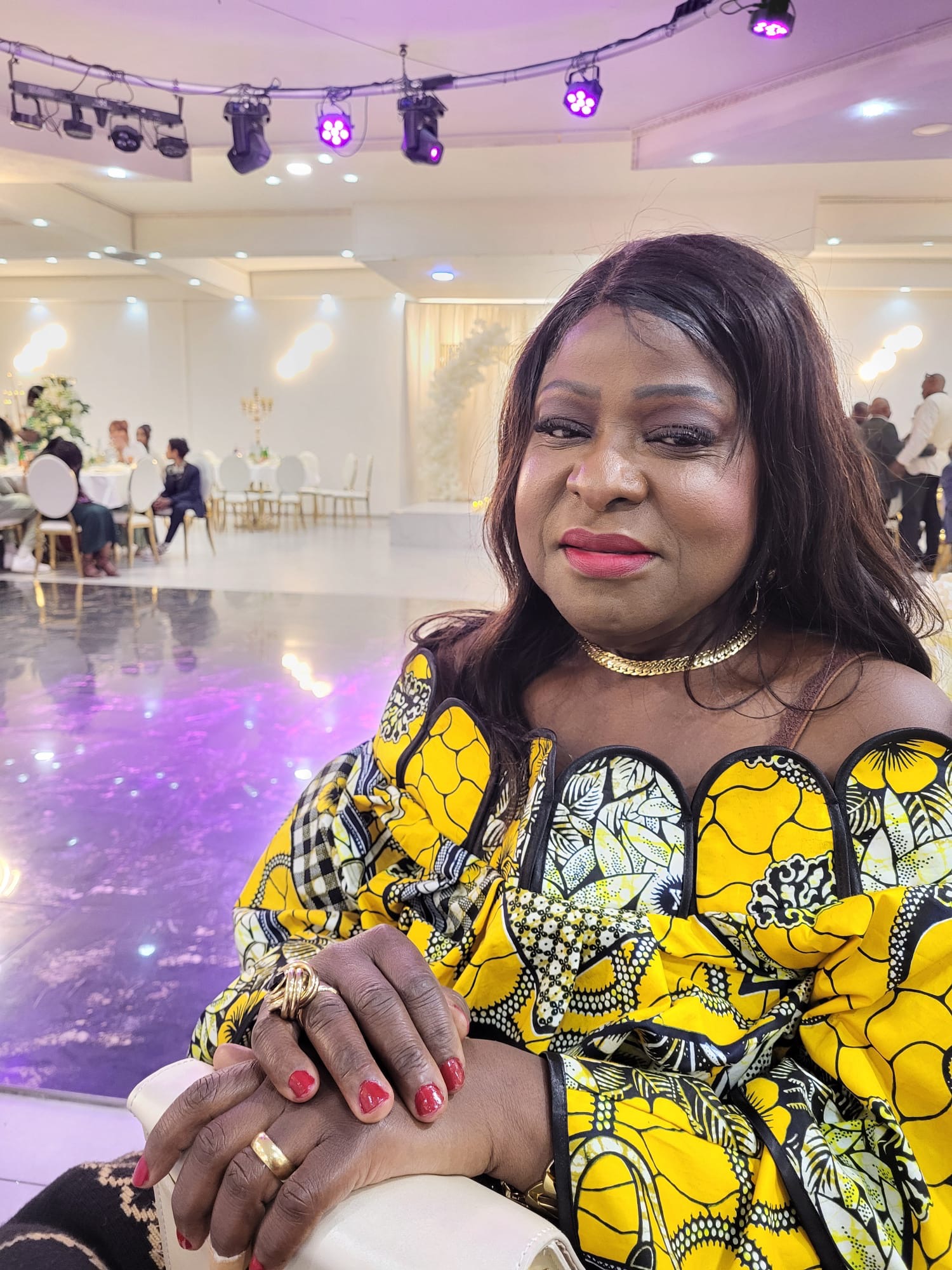 Fundraiser by Lisa Kasenga : Würdiger Abschied von Mama Arlette