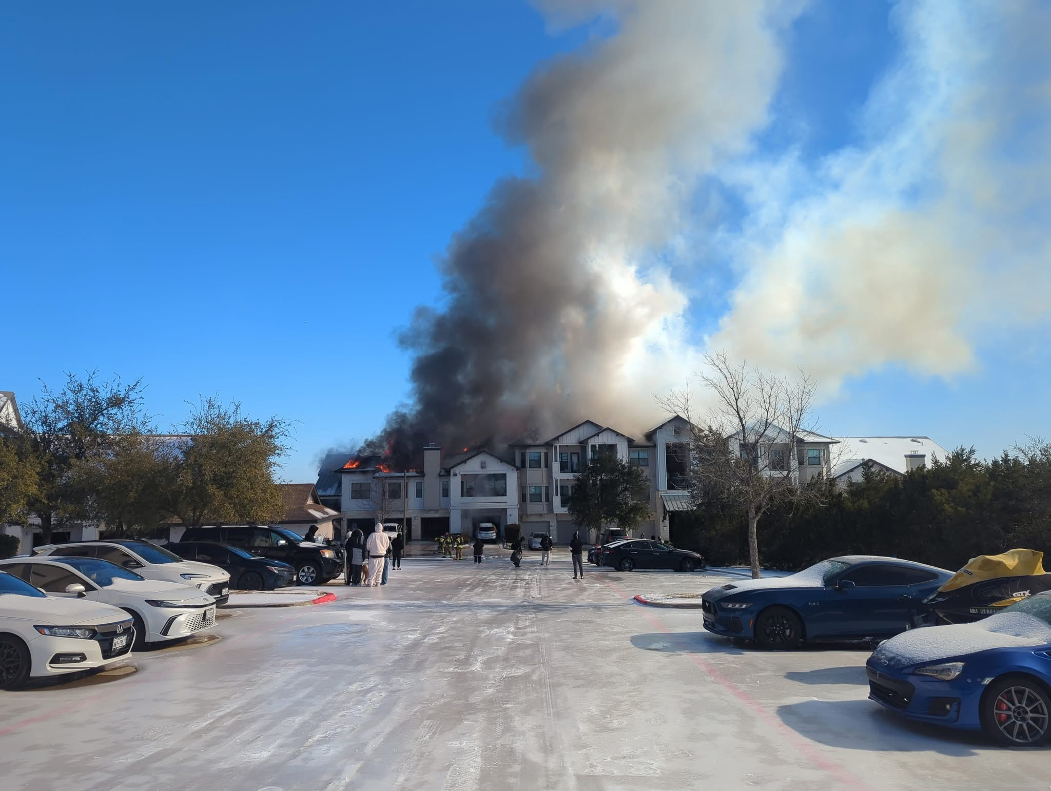 Fundraiser by Bryant Griessel : Help Lucas & Jessica Rebuild After Fire