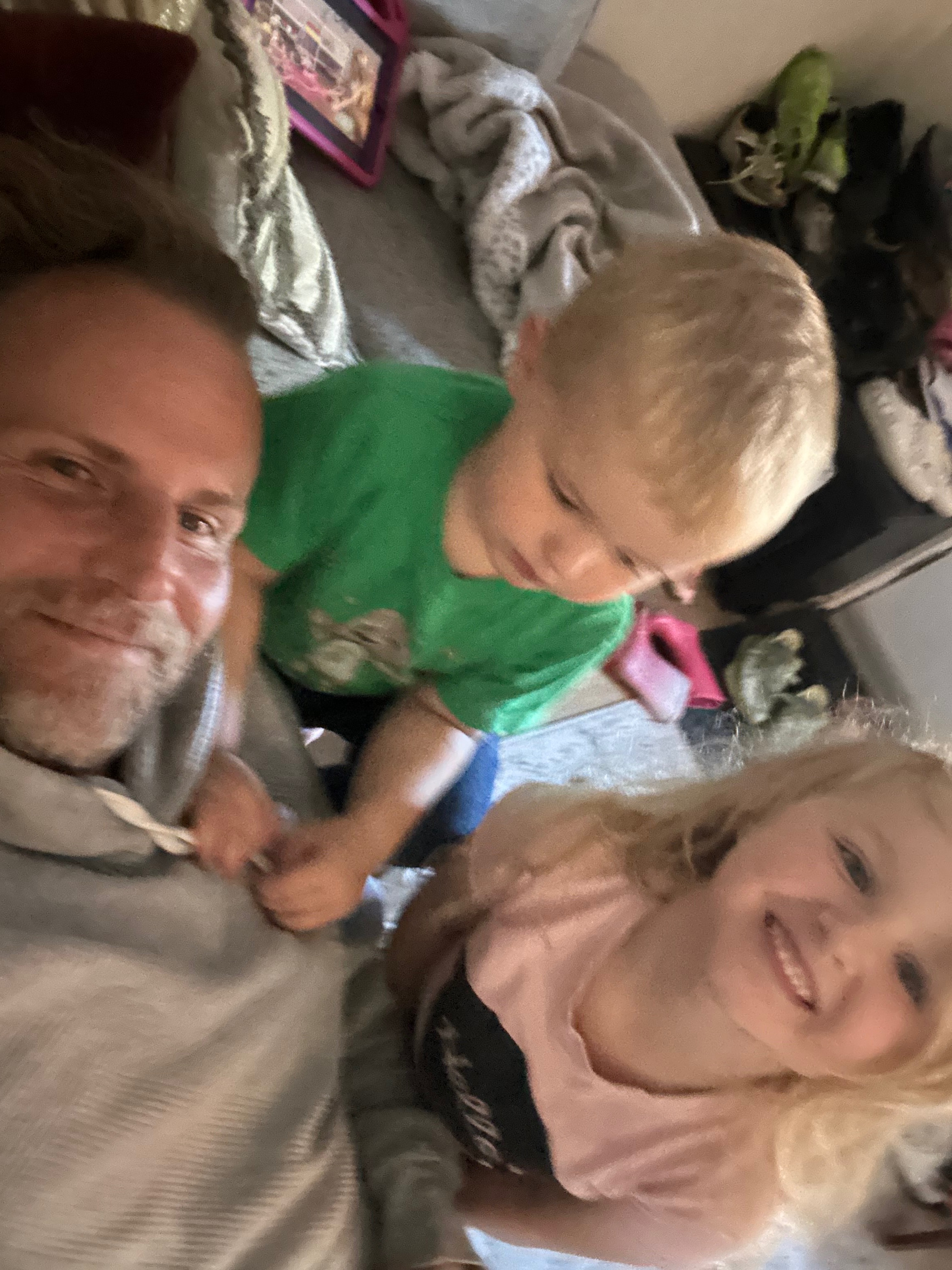 Robert Howe ️ Big Jeffrey Jeff howe big perm goldiloke